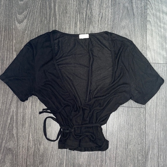 Brandy Melville | Tops | Brandy Melville Cropped Wrap Top | Poshmark